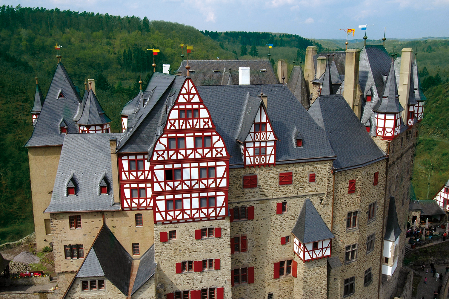 10 Must-Visit Castles in Eastern Germany: Unveil the Mystique of History